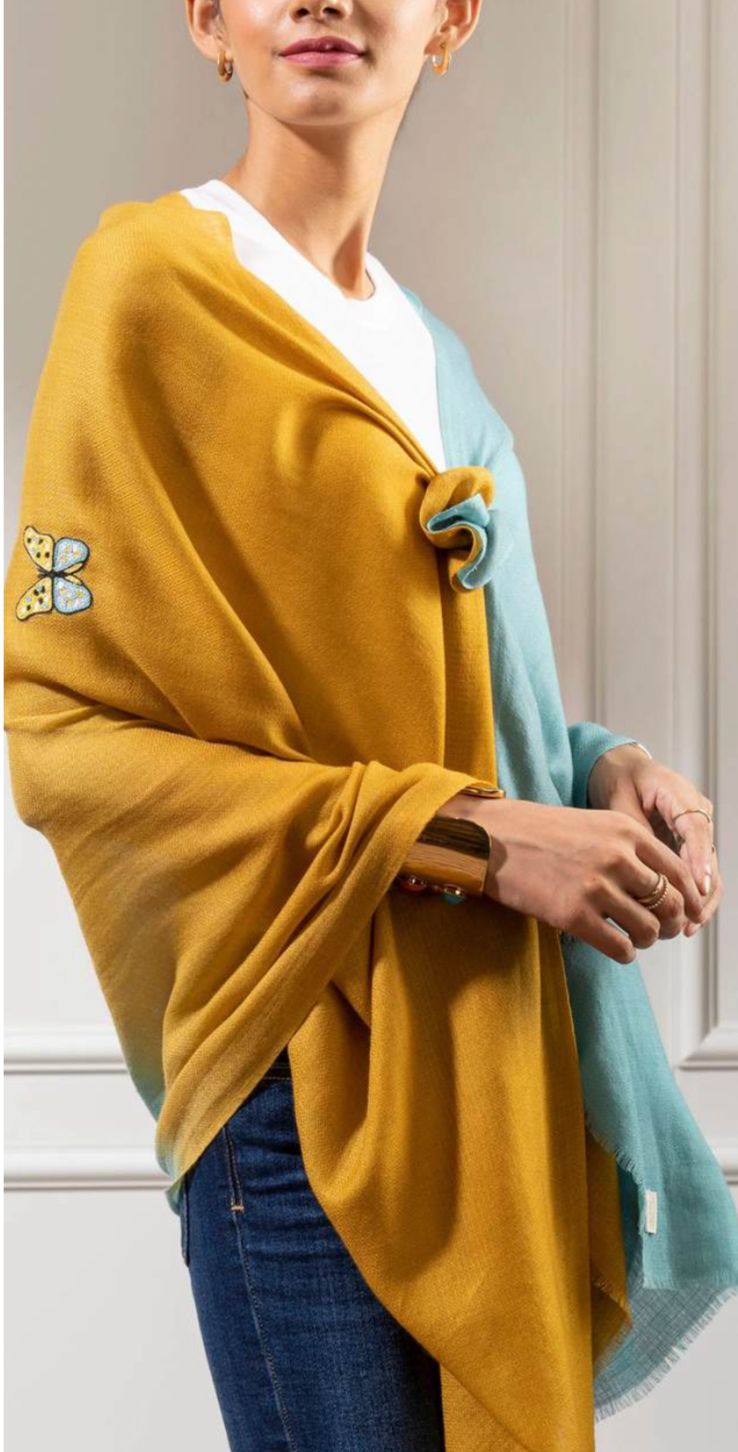 Buy Shawls, Scarves for Men and Women Online- Tooshmoda – Toosh Moda