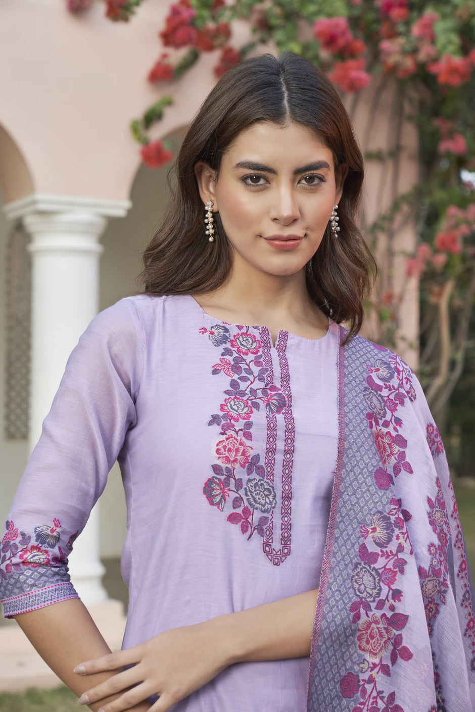 Buy Shawls, Scarves for Men and Women Online- Tooshmoda – Toosh Moda